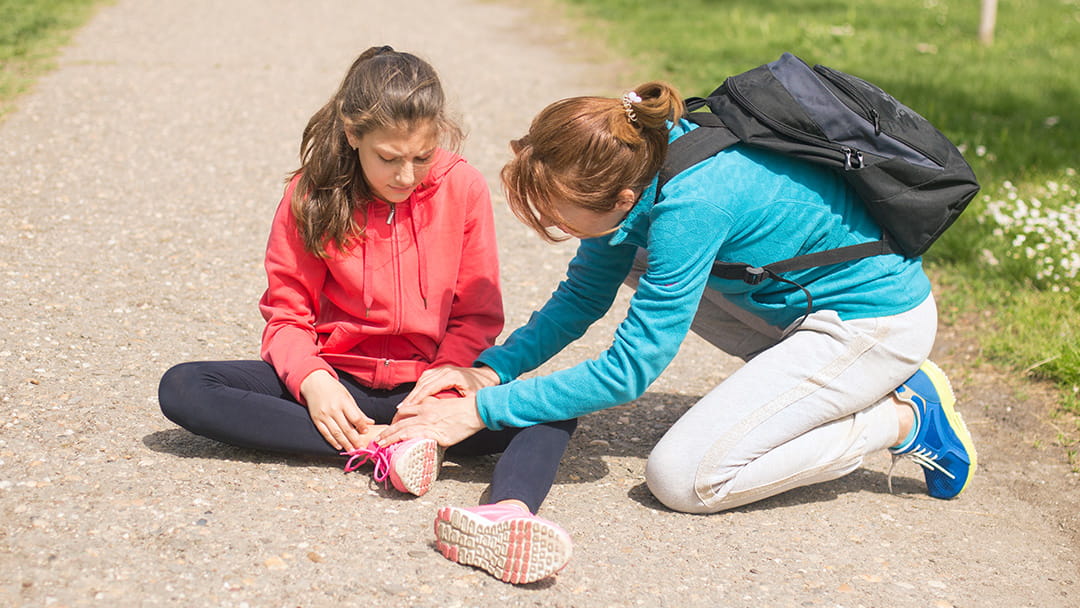 Sprains and Strains in Children: What To Do, When To Worry | University ...