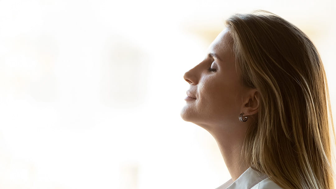 8 Soothing Techniques to Help Relieve Anxiety | University Hospitals